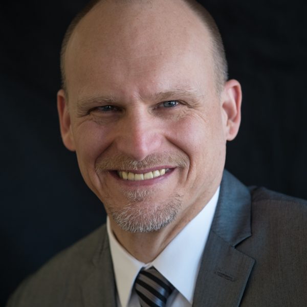 presskit – Darmon Meader